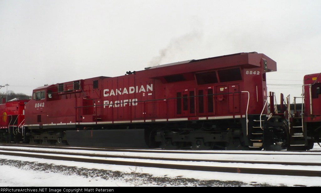 CP 8842
